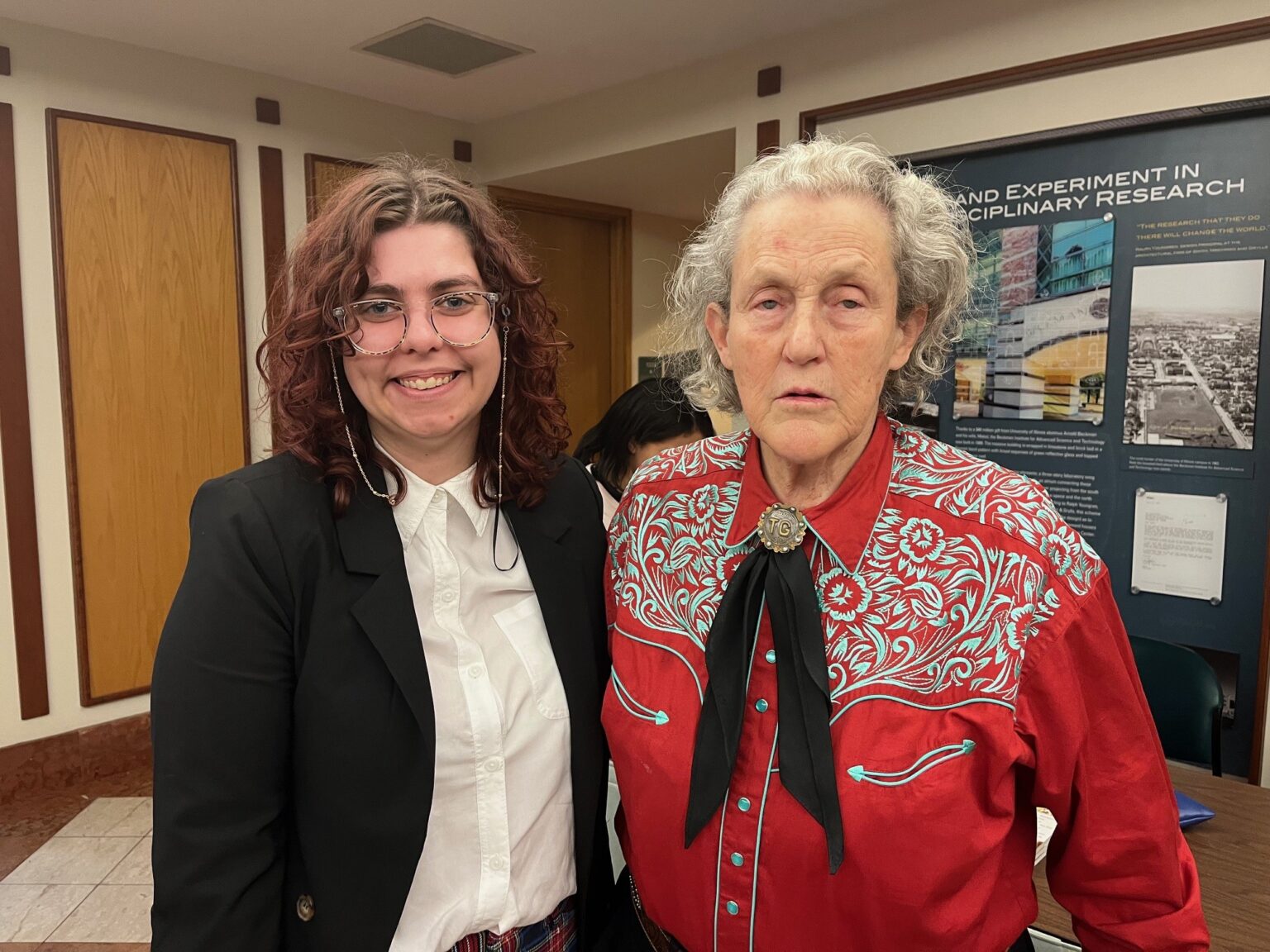 What a thrill to meet Temple Grandin in person! – Gritton Lab